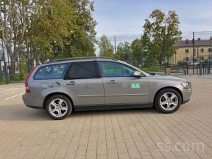 Pelēks Volvo V50 2007 Jelgava, ar dzinēja tilpumu 1.60 L un nobraukumu 324 tūkst. km par 2550 €, foto 7 vietnē AUTOMOTO.COM.LV
