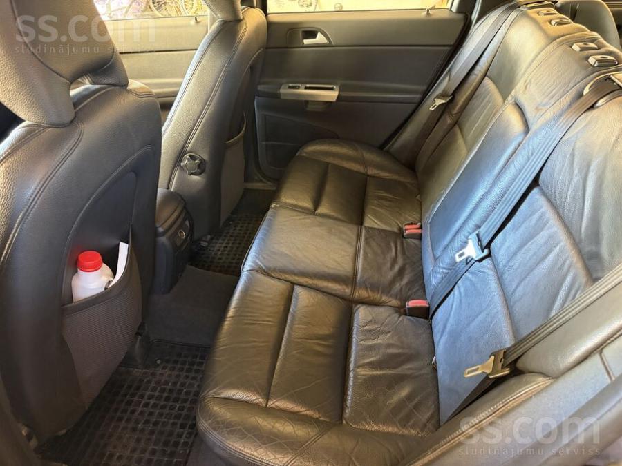 Pelēks Volvo V50 2007 Jelgava, ar dzinēja tilpumu 1.60 L un nobraukumu 324 tūkst. km par 2550 €, foto 9 vietnē AUTOMOTO.COM.LV