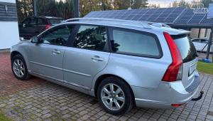 Grey Volvo V50 2007 in Vilnius, with an engine capacity of 1.80 L and mileage of 338 thousand km for 1700 €, photo 5 on AUTOMOTO.COM.LV