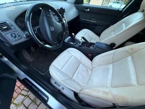 Grey Volvo V50 2007 in Vilnius, with an engine capacity of 1.80 L and mileage of 338 thousand km for 1700 €, photo 18 on AUTOMOTO.COM.LV