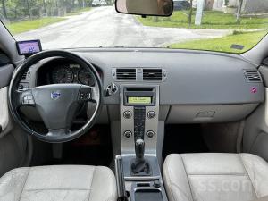 Pelēks Volvo V50 2008 Valmiera, ar dzinēja tilpumu 1.60 L un nobraukumu 330 tūkst. km par 1750 €, foto 18 vietnē AUTOMOTO.COM.LV