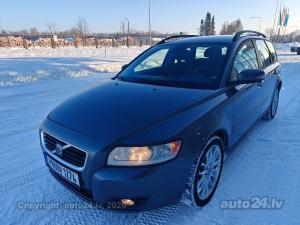 Grey Volvo V50 2008 in Paide, with an engine capacity of 1.60 L and mileage of 287 thousand km for 3900 €, photo  on AUTOMOTO.COM.LV