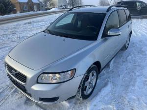 Grey Volvo V50 2008 in Siauliai, with an engine capacity of 1.56 L and mileage of 284 thousand km for 2550 €, photo 10 on AUTOMOTO.COM.LV