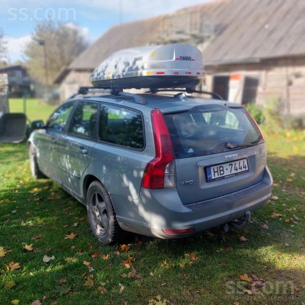 Grey Volvo V50 2008 in Riga, with an engine capacity of 2.00 L and mileage of 475 thousand km for 2450 €, photo 6 on AUTOMOTO.COM.LV
