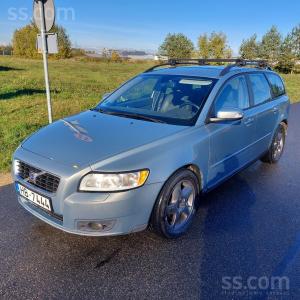 Grey Volvo V50 2008 in Riga, with an engine capacity of 2.00 L and mileage of 475 thousand km for 2450 €, photo 14 on AUTOMOTO.COM.LV