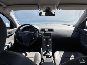 Pelēks Volvo V50 2008 Kauņa, ar dzinēja tilpumu 2.00 L un nobraukumu 330 tūkst. km par 1990 €, foto 12 vietnē AUTOMOTO.COM.LV