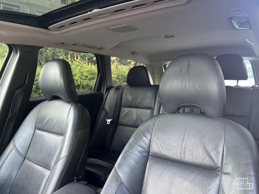 Grey Volvo V50 2008 in Kaunas, with an engine capacity of 2.00 L and mileage of 332 thousand km for 800 €, photo 9 on AUTOMOTO.COM.LV