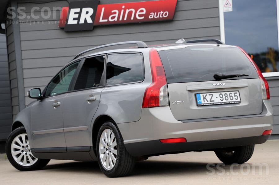 Pelēks Volvo V50 2008 Tukums, ar dzinēja tilpumu 1.60 L un nobraukumu 400 tūkst. km par 2300 €, foto 5 vietnē AUTOMOTO.COM.LV