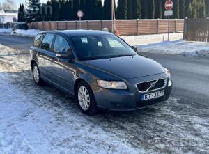 Серый Вольво В50 2008 в Тукумс, объемом двигателя 2.00 л и пробегом 295 тыс. км за 2250 €, фото 4 на AUTOMOTO.COM.LV