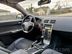 Серый Вольво В50 2008 в Тукумс, объемом двигателя 2.00 л и пробегом 295 тыс. км за 2250 €, фото 13 на AUTOMOTO.COM.LV