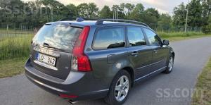 Pelēks Volvo V50 2008 Rīga, ar dzinēja tilpumu 2.40 L un nobraukumu 299 tūkst. km par 4350 €, foto 5 vietnē AUTOMOTO.COM.LV