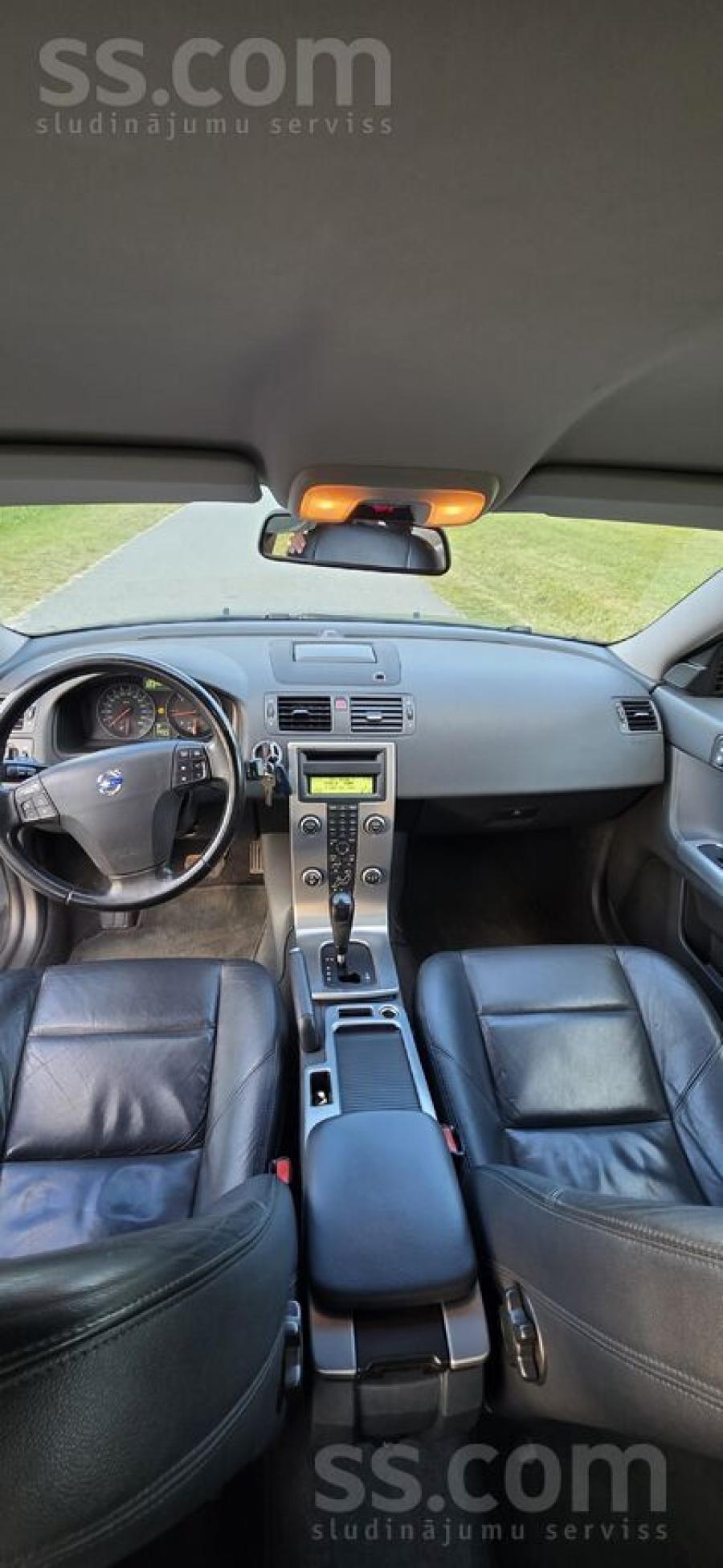 Pelēks Volvo V50 2008 Rīga, ar dzinēja tilpumu 2.40 L un nobraukumu 299 tūkst. km par 4350 €, foto 11 vietnē AUTOMOTO.COM.LV