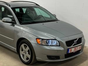 Grey Volvo V50 2008 in Jurmala, with an engine capacity of 2.00 L and mileage of 307 thousand km for 4450 €, photo 9 on AUTOMOTO.COM.LV