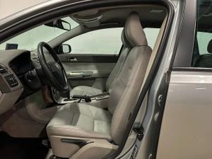 Grey Volvo V50 2008 in Jurmala, with an engine capacity of 2.00 L and mileage of 307 thousand km for 4450 €, photo 16 on AUTOMOTO.COM.LV