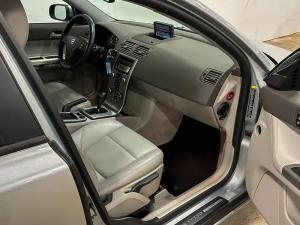 Grey Volvo V50 2008 in Jurmala, with an engine capacity of 2.00 L and mileage of 307 thousand km for 4450 €, photo 18 on AUTOMOTO.COM.LV