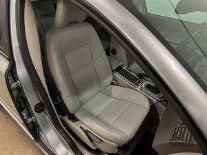 Grey Volvo V50 2008 in Jurmala, with an engine capacity of 2.00 L and mileage of 307 thousand km for 4450 €, photo 20 on AUTOMOTO.COM.LV