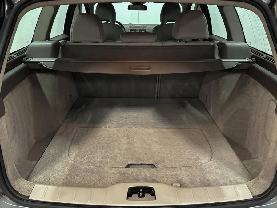 Grey Volvo V50 2008 in Jurmala, with an engine capacity of 2.00 L and mileage of 307 thousand km for 4450 €, photo 30 on AUTOMOTO.COM.LV