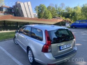 Серый Вольво В50 2008 в Резекне, объемом двигателя 2.00 л и пробегом 0 тыс. км за 3350 €, фото 10 на AUTOMOTO.COM.LV