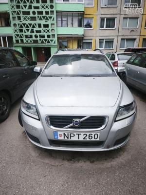 Pelēks Volvo V50 2008 Kauņa, ar dzinēja tilpumu 2.40 L un nobraukumu 310 tūkst. km par 750 €, foto 3 vietnē AUTOMOTO.COM.LV
