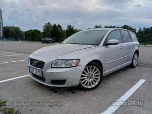 Grey Volvo V50 2008 in Tallinn, with an engine capacity of 2.00 L and mileage of 264 thousand km for 2999 €, photo  on AUTOMOTO.COM.LV
