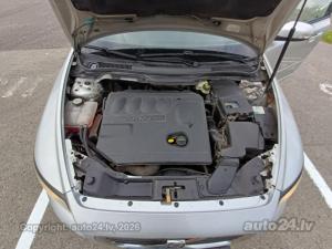 Pelēks Volvo V50 2008 Tallina, ar dzinēja tilpumu 2.00 L un nobraukumu 264 tūkst. km par 2999 €, foto 13 vietnē AUTOMOTO.COM.LV