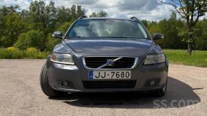 Pelēks Volvo V50 2008 Rīga, ar dzinēja tilpumu 2.00 L un nobraukumu 280 tūkst. km par 1700 €, foto 8 vietnē AUTOMOTO.COM.LV