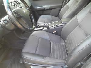 Grey Volvo V50 2008 in Marijampole, with an engine capacity of 2.40 L and mileage of 298 thousand km for 1750 €, photo 11 on AUTOMOTO.COM.LV