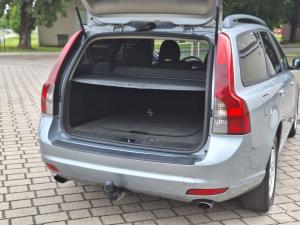 Grey Volvo V50 2008 in Vilnius, with an engine capacity of 2.40 L and mileage of 360 thousand km for 3000 €, photo 13 on AUTOMOTO.COM.LV