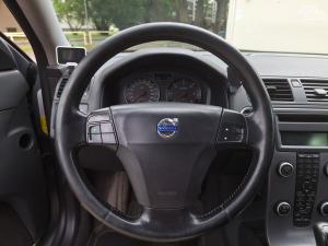 Grey Volvo V50 2008 in Vilnius, with an engine capacity of 2.40 L and mileage of 360 thousand km for 3000 €, photo 17 on AUTOMOTO.COM.LV