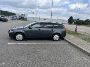 Grey Volvo V50 2008 in Vilnius, with an engine capacity of 1.56 L and mileage of 324 thousand km for 1850 €, photo  on AUTOMOTO.COM.LV