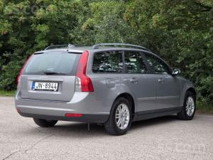 Pelēks Volvo V50 2008 Tukums, ar dzinēja tilpumu 1.60 L un nobraukumu 323 tūkst. km par 1990 €, foto 5 vietnē AUTOMOTO.COM.LV
