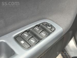 Pelēks Volvo V50 2008 Tukums, ar dzinēja tilpumu 1.60 L un nobraukumu 323 tūkst. km par 1990 €, foto 10 vietnē AUTOMOTO.COM.LV