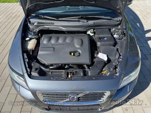 Grey Volvo V50 2008 in Tartu, with an engine capacity of 2.00 L and mileage of 227 thousand km for 4190 €, photo 15 on AUTOMOTO.COM.LV
