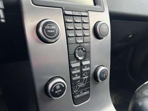 Pelēks Volvo V50 2008 Šauļi, ar dzinēja tilpumu 1.56 L un nobraukumu 244 tūkst. km par 1750 €, foto 19 vietnē AUTOMOTO.COM.LV