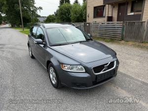 Pelēks Volvo V50 2008 Tallina, ar dzinēja tilpumu 1.60 L un nobraukumu 198 tūkst. km par 3999 €, foto 11 vietnē AUTOMOTO.COM.LV