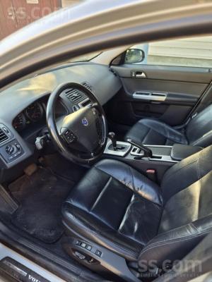 Pelēks Volvo V50 2008 Rīga, ar dzinēja tilpumu 2.00 L un nobraukumu 324 tūkst. km par 1430 €, foto 3 vietnē AUTOMOTO.COM.LV