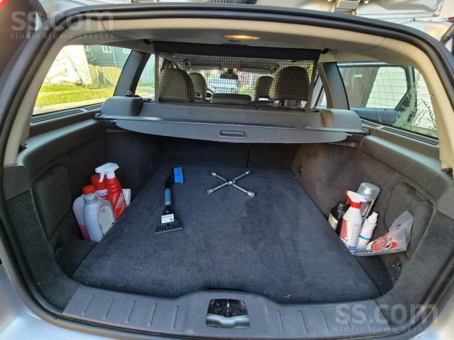 Pelēks Volvo V50 2008 Rīga, ar dzinēja tilpumu 2.00 L un nobraukumu 324 tūkst. km par 1430 €, foto 7 vietnē AUTOMOTO.COM.LV
