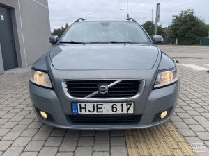 Pelēks Volvo V50 2008 Viļņa, ar dzinēja tilpumu 2.00 L un nobraukumu 300 tūkst. km par 1850 €, foto 8 vietnē AUTOMOTO.COM.LV