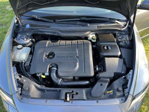 Grey Volvo V50 2008 in Marijampole, with an engine capacity of 1.56 L and mileage of 282 thousand km for 2099 €, photo 13 on AUTOMOTO.COM.LV