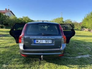 Grey Volvo V50 2008 in Marijampole, with an engine capacity of 1.56 L and mileage of 282 thousand km for 2099 €, photo 20 on AUTOMOTO.COM.LV