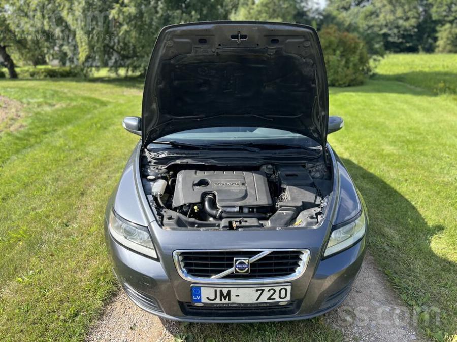 Pelēks Volvo V50 2008 Talsi, ar dzinēja tilpumu 1.60 L un nobraukumu 312 tūkst. km par 2000 €, foto 13 vietnē AUTOMOTO.COM.LV