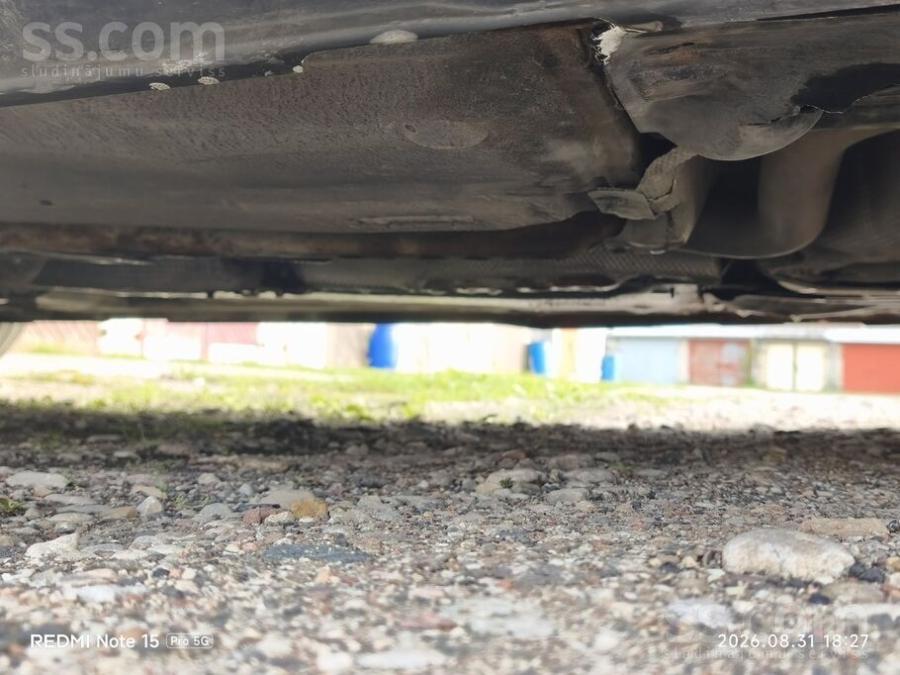 Pelēks Volvo V50 2008 Liepāja, ar dzinēja tilpumu 2.00 L un nobraukumu 311 tūkst. km par 2700 €, foto 21 vietnē AUTOMOTO.COM.LV