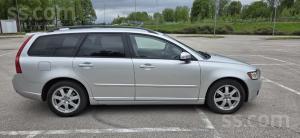 Серый Вольво В50 2008 в Екабпилс, объемом двигателя 2.00 л и пробегом 236 тыс. км за 3200 €, фото 5 на AUTOMOTO.COM.LV