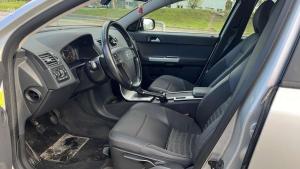 Pelēks Volvo V50 2008 Šauļi, ar dzinēja tilpumu 2.00 L un nobraukumu 258 tūkst. km par 2000 €, foto 16 vietnē AUTOMOTO.COM.LV