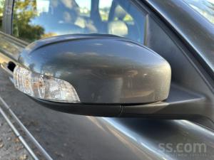 Pelēks Volvo V50 2008 Rīga, ar dzinēja tilpumu 2.00 L un nobraukumu 284 tūkst. km par 2590 €, foto 30 vietnē AUTOMOTO.COM.LV