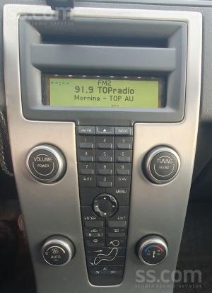 Pelēks Volvo V50 2008 Jelgava, ar dzinēja tilpumu 2.00 L un nobraukumu 352 tūkst. km par 1400 €, foto 14 vietnē AUTOMOTO.COM.LV