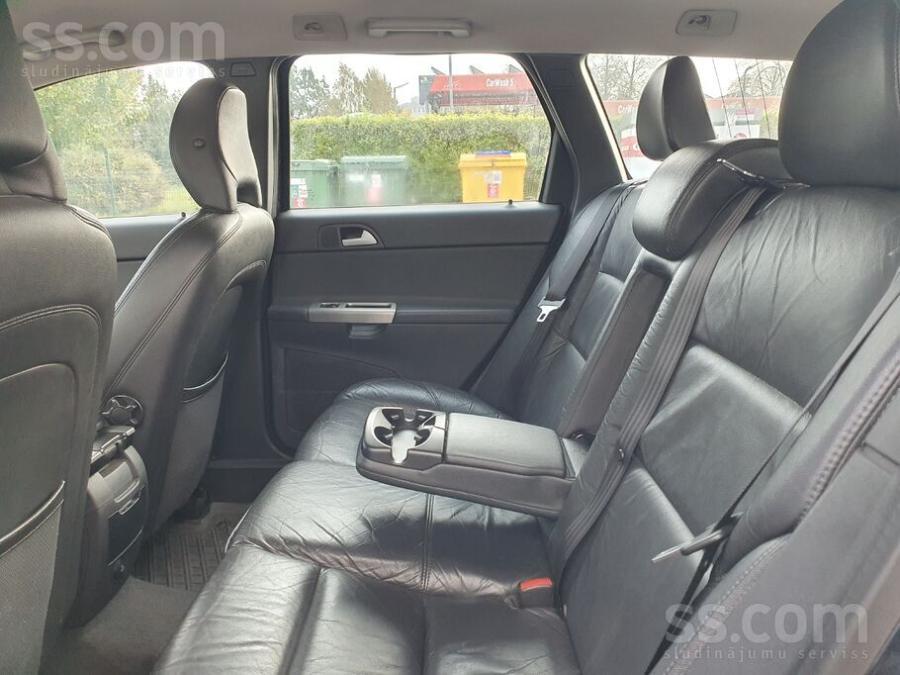 Pelēks Volvo V50 2008 Jelgava, ar dzinēja tilpumu 2.00 L un nobraukumu 352 tūkst. km par 1400 €, foto 18 vietnē AUTOMOTO.COM.LV