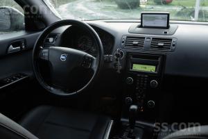 Pelēks Volvo V50 2009 Rīga, ar dzinēja tilpumu 2.40 L un nobraukumu 330 tūkst. km par 2650 €, foto 9 vietnē AUTOMOTO.COM.LV