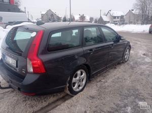 Pelēks Volvo V50 2009 Kauņa, ar dzinēja tilpumu 1.60 L un nobraukumu 310 tūkst. km par 2800 €, foto 4 vietnē AUTOMOTO.COM.LV