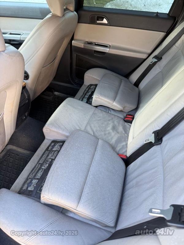 Pelēks Volvo V50 2009 Tartu, ar dzinēja tilpumu 1.60 L un nobraukumu 293 tūkst. km par 2950 €, foto 11 vietnē AUTOMOTO.COM.LV